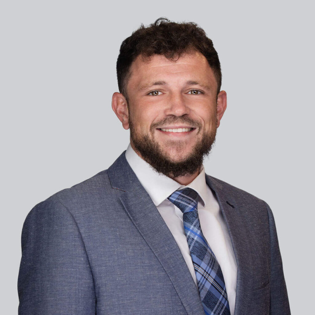 Tanner Hewlette - DM Injury Law