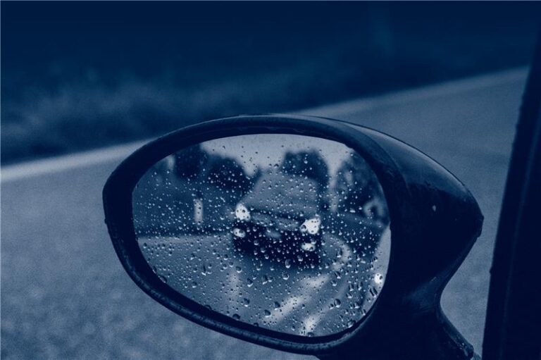 How to Handle Tailgating Drivers - DM Injury Law